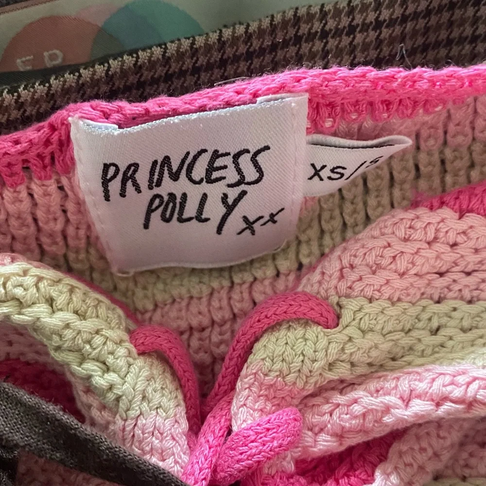 Princess Polly | Tops | Princess Polly Pink And White Crochet Crop Top ...